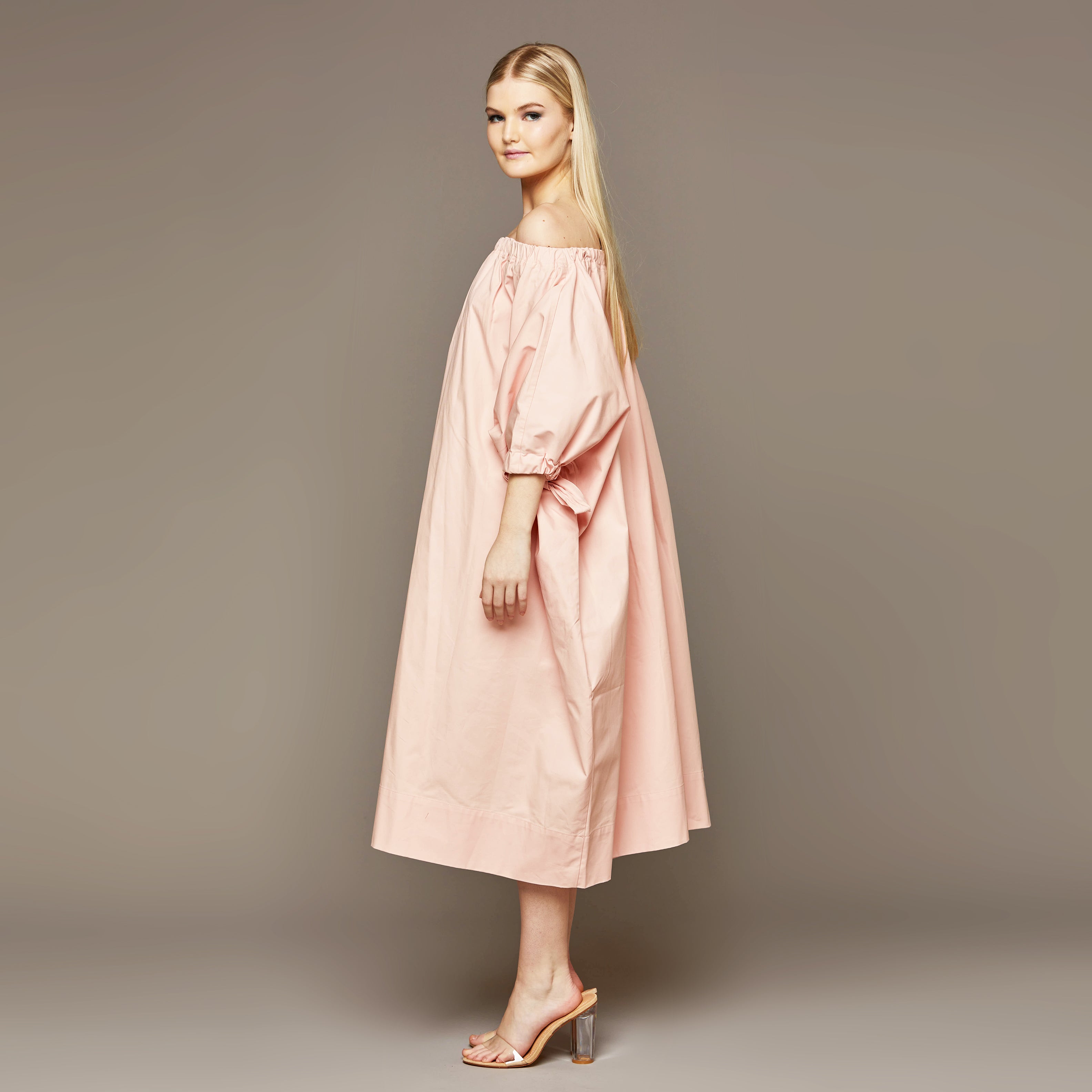 MME. CAPRI Dress - BARELY PINK – Mme.MINK
